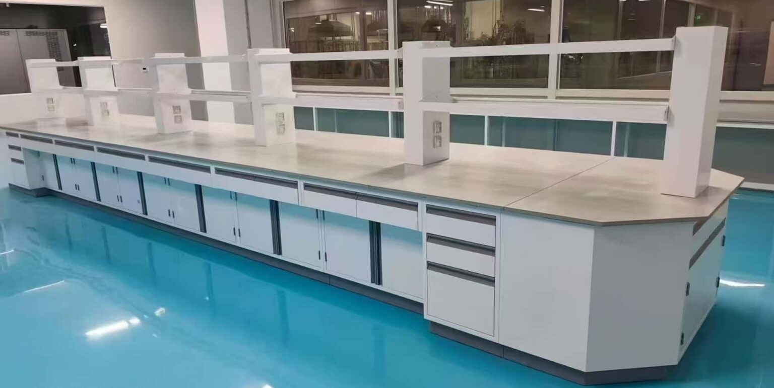 Lab Space Design Guide: Layout Standards & Safety