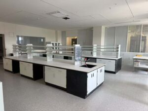 Lab Space Design Guide: Layout Standards & Safety