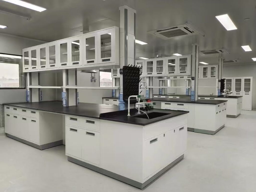 Lab Space Design Guide: Layout Standards & Safety